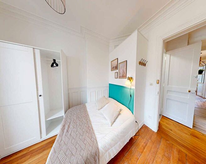 Clignancourt-Jules Joffrin, Paris 18ème arrondissement : Appartement 9 pièces à louer
