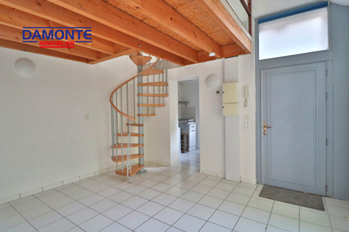 Appartement à louer - Troyes, Cathédrale - 2 pièces - 1 chambre