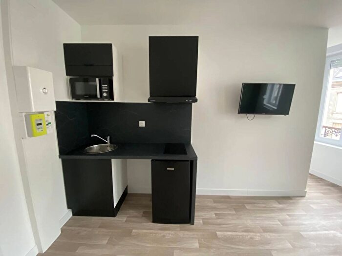 Appartement à louer - Le Vermandois, Saint-Quentin - 1 pièce
