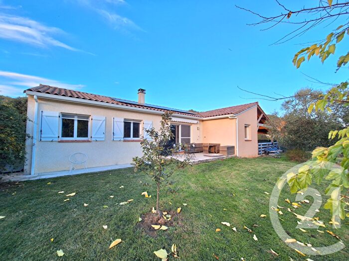 Maison à vendre - Le Peyrat - 5 pièces - 4 chambres