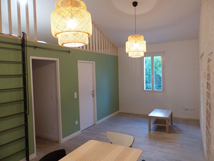 Maison à louer - Montpellier, Centre historique - 2 pièces - 1 chambre