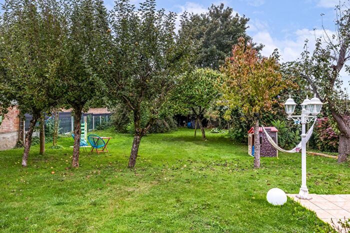 Maison à vendre - Dreuil-lès-Amiens - 6 pièces - 4 chambres