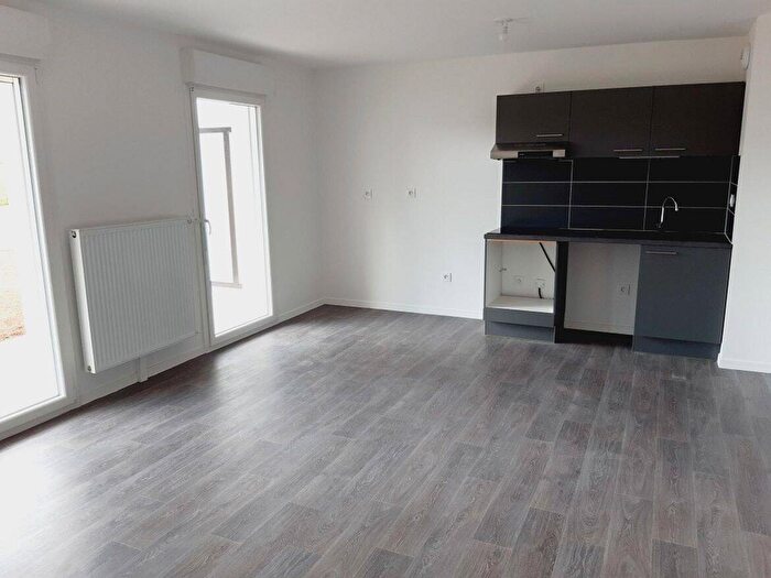 Centre, Wittenheim : Appartement 3 pièces à louer