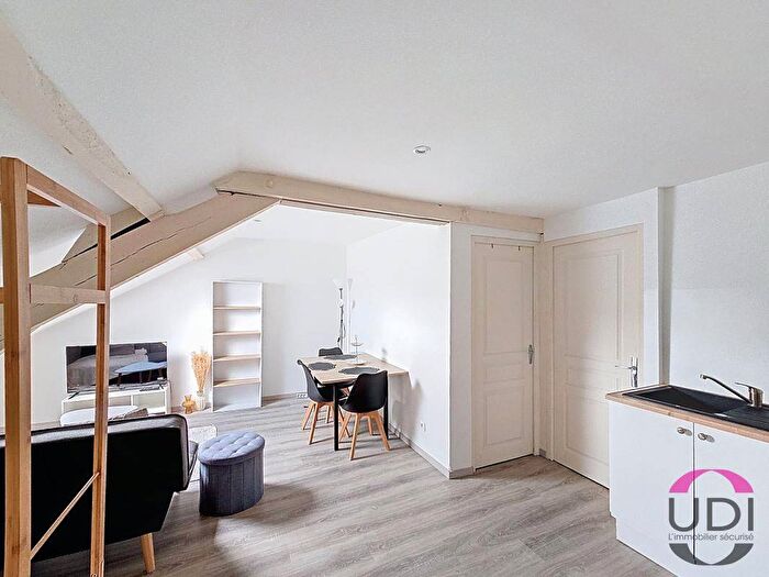 Appartement à louer - Ville Gozet, Montluçon - 2 pièces - 1 chambre