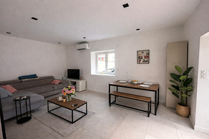 Appartement à vendre - Grézieu-la-Varenne - 2 pièces - 1 chambre