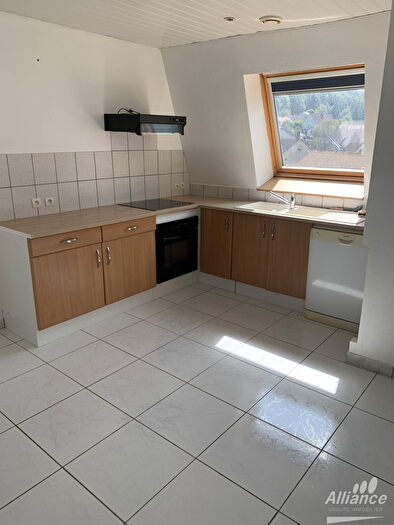 Appartement à louer - Glay - 4 pièces - 3 chambres