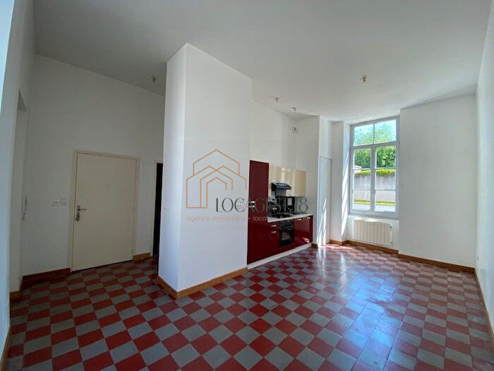 Appartement 2 pièces à Bourges, Centre-ville, Charlet, Lahitolle, Pignoux, Sembat, à louer