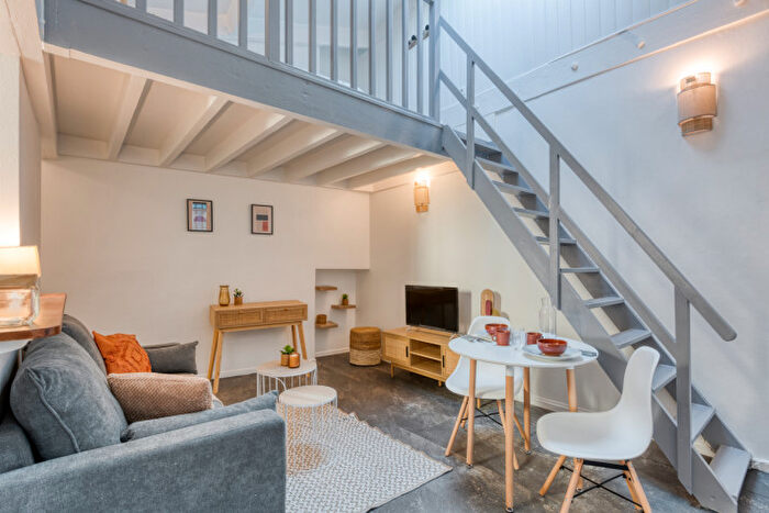 Appartement 1 pièce à Melun, Centre-ville, à louer