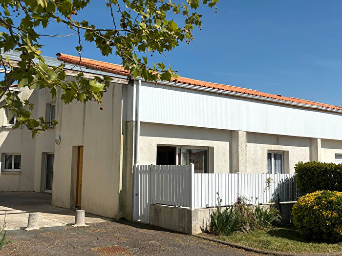 LAiguillon-sur-Mer - Maison 4 pièces à vendre