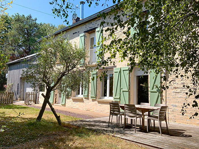 Maison à vendre - Baulon - 9 pièces - 6 chambres