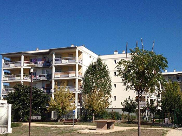 Appartement 2 pièces à louer à LIsle-sur-la-Sorgue