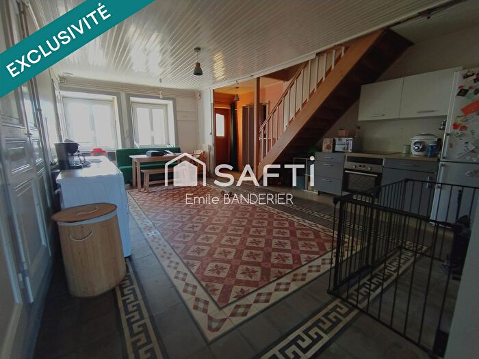 Maisons à vendre et appartements à louer - 3