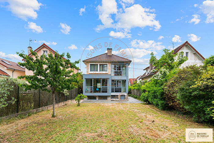 Maison à vendre - Le Vésinet, Charmettes, Merlettes - 7 pièces - 4 chambres