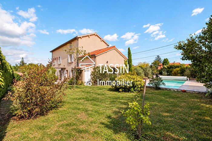 Maison 8 pièces à vendre à Craponne