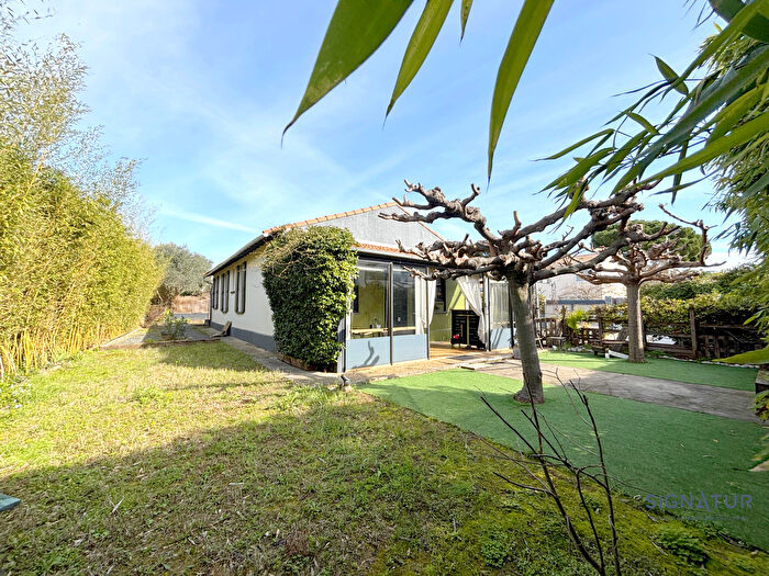 Maison à vendre - Castelnau-le-Lez, Mendras, Zone dactivité La Garrigue - 4 pièces - 3 chambres