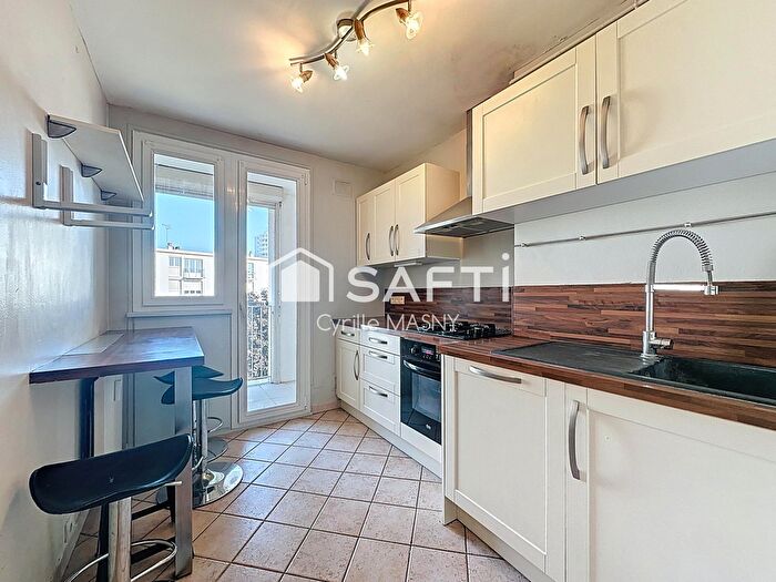 Reims, Barbâtre - Appartement 4 pièces à vendre