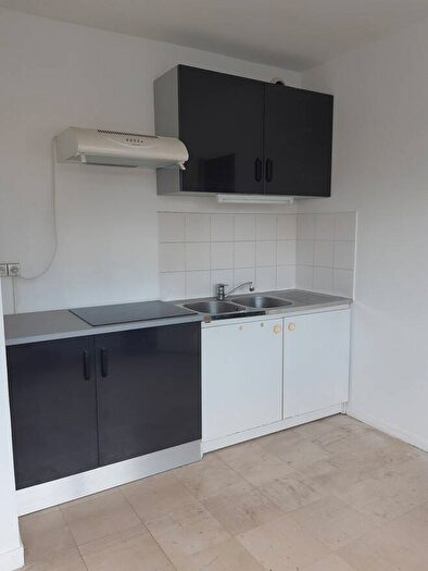 Appartement à louer - Briand Leclerc, Sens - 3 pièces