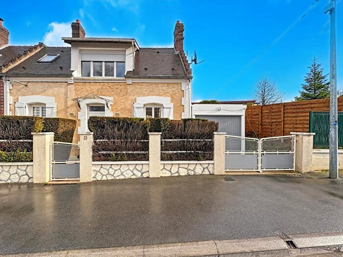 Maisons à vendre et appartements à louer - 3