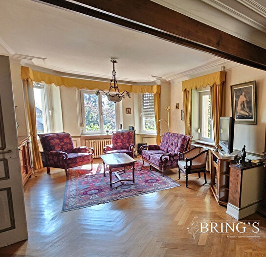 Maison à vendre - Thann - 8 pièces - 6 chambres