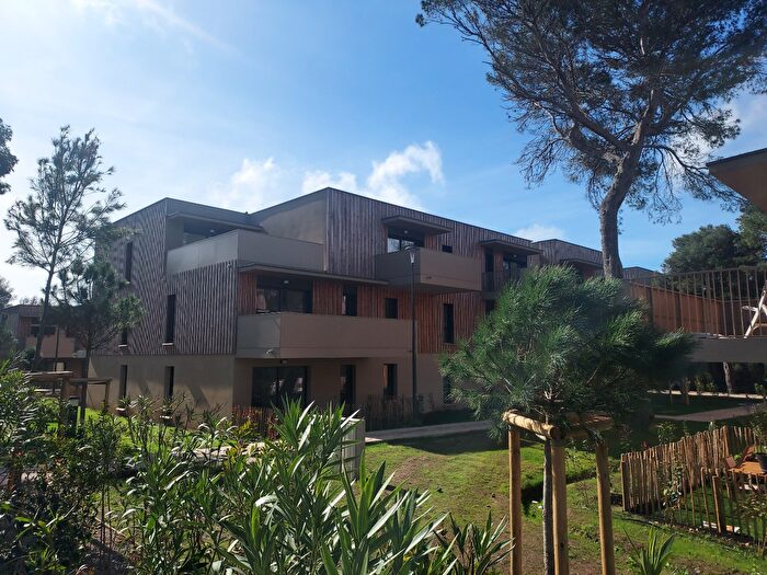 Appartement à vendre - Agde, La Ville - 2 pièces - 1 chambre