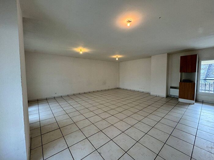 Toury : Appartement 2 pièces à louer