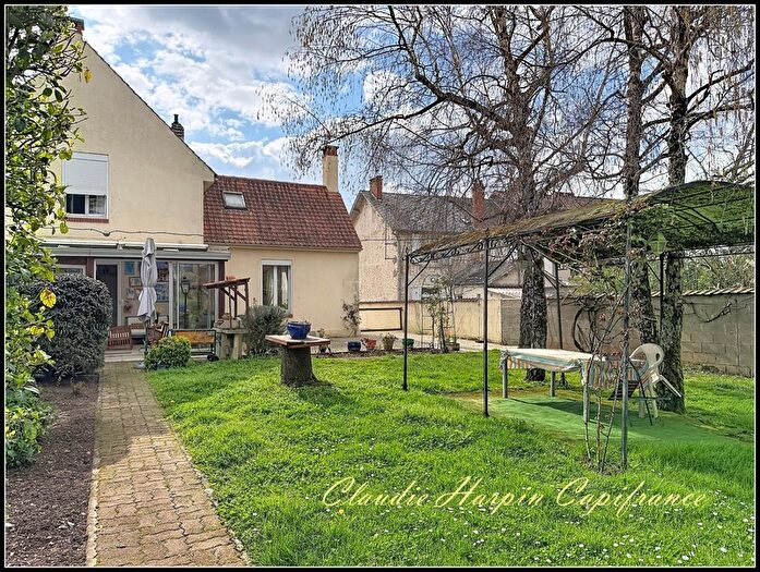 Maison à vendre - Niort, Souché - 7 pièces - 4 chambres