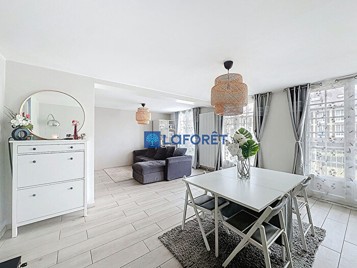 Appartement à vendre - Savigny-sur-Orge, Gâtines - 4 pièces - 2 chambres