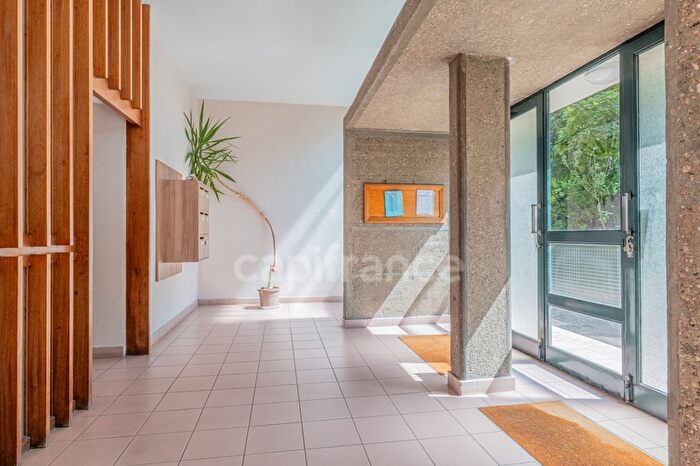 Appartement à vendre - Lyon e , Gerland - 4 pièces - 2 chambres