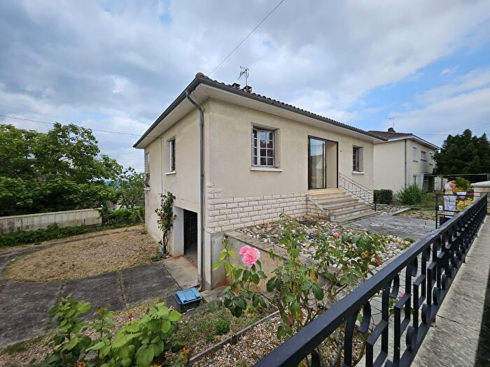 Maison à vendre - Périgueux - 3 pièces - 3 chambres