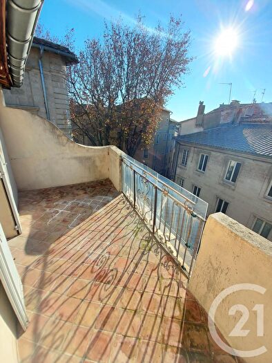 Appartement 2 pièces à Avignon, Palais des Papes, Zone Piétonne, à louer