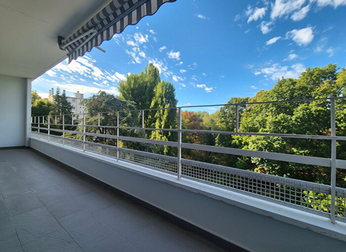 Appartement 4 pièces à Nantes, Monselet, à vendre
