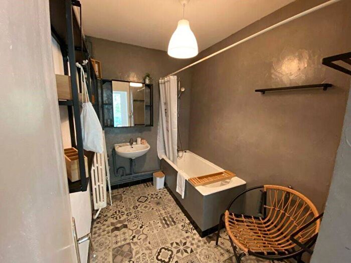 Appartement à louer - Cathédrale, Tours - 4 pièces - 3 chambres