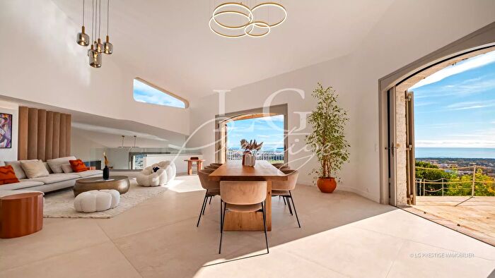 Maison à vendre - Mandelieu-la-Napoule, Capitou - 7 pièces - 4 chambres