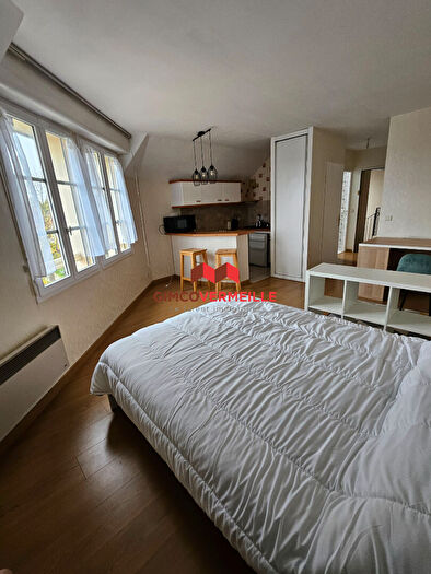 Appartement à louer - Carrières-sous-Poissy, Saint-Blaise - 1 pièce