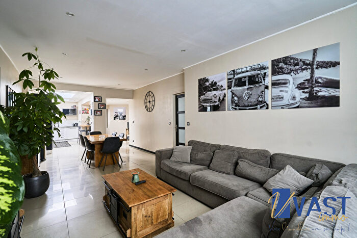 Maison à vendre - Halluin - 5 pièces - 4 chambres