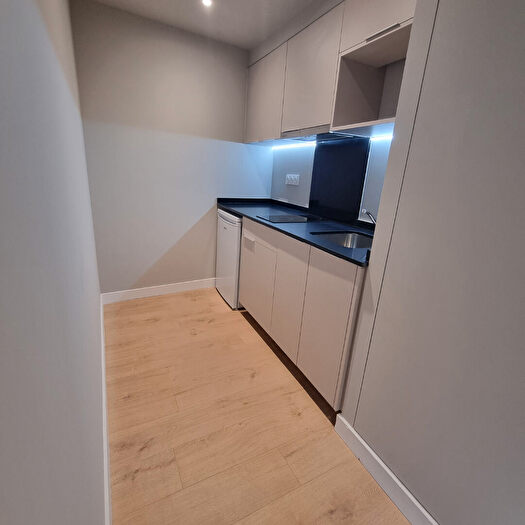 Appartement à louer - Saint-Brieuc, Centre-ville, Saint-Michel, Le Légué, Notre-Dame - 1 pièce