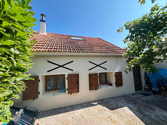 Maison à vendre - Vayres-sur-Essonne - 3 pièces - 1 chambre