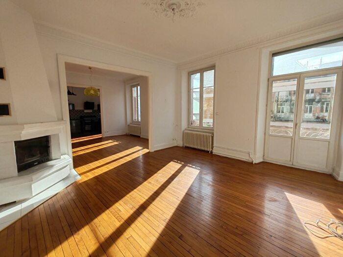 Appartement à vendre - Belfort, Centre-ville, Fb de Montbéliard - 6 pièces - 4 chambres