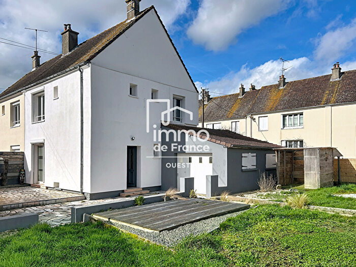 Maison à vendre - Évron - 4 pièces - 3 chambres