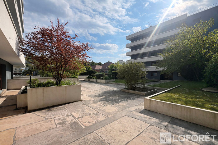 Appartement à vendre - Sèvres, Centre-ville, Cristallerie, Manufacture, Danton - 4 pièces - 3 chambres