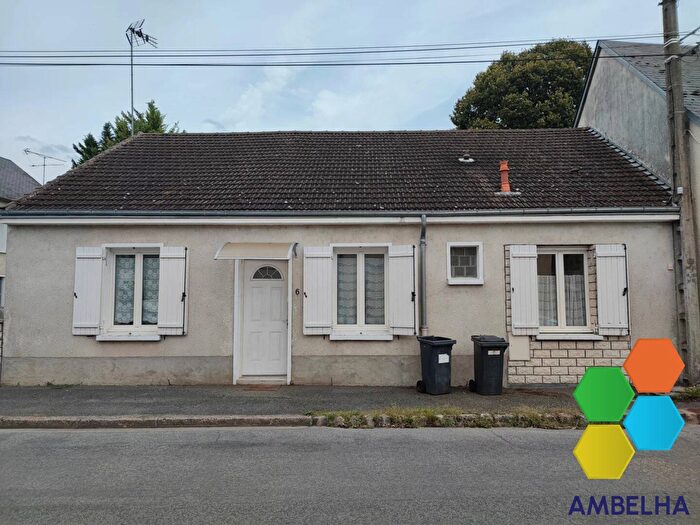 Maison 4 pièces à Saint-Ay, à louer