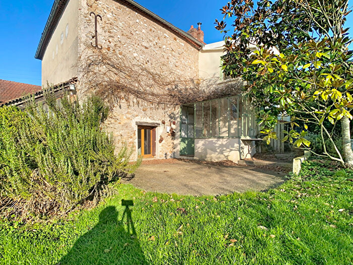 Maison à vendre - Montmirail - 6 pièces - 3 chambres