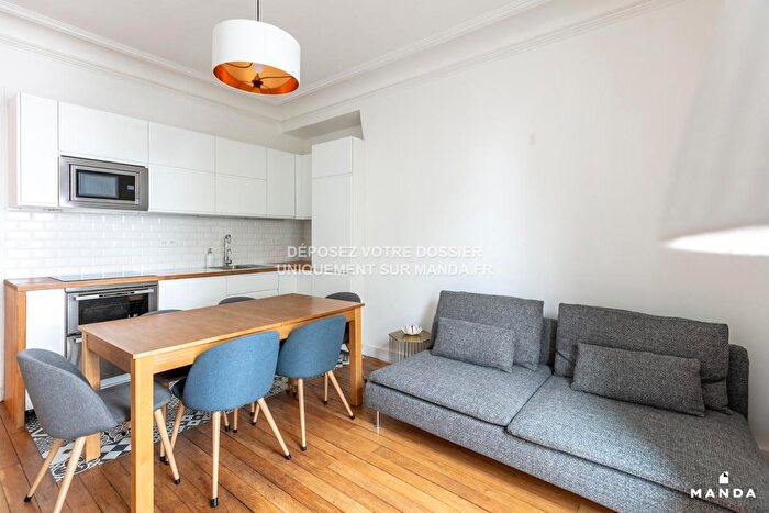 Appartement 3 pièces à Paris 12ème, Vallée de Fecamp, à louer