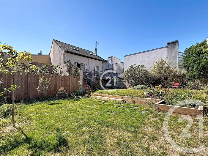 Montreuil, Centre-ville - Maison 9 pièces à vendre