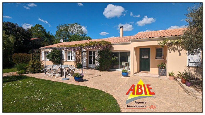 Maison 8 pièces à vendre - Coulon