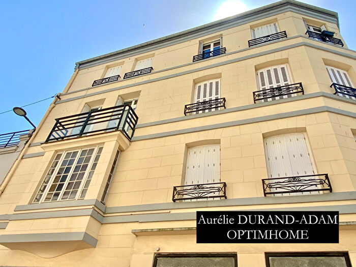 Appartement 4 pièces à vendre - Trouville-sur-Mer, Plages, Promenade des Planches, Bon Secours