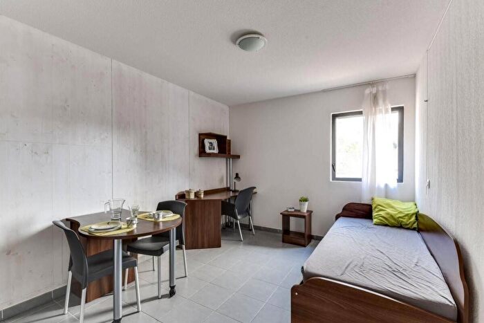 Appartement à louer - Hôpitaux-Facultés, Montpellier - 1 pièce