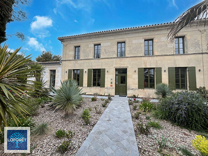 Maison à vendre - Braud-et-Saint-Louis - 12 pièces - 8 chambres