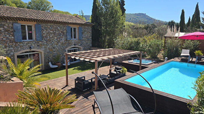 Le Beausset : Maison 5 pièces à vendre