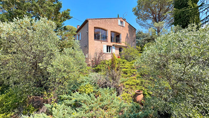 Maison 5 pièces à vendre à Carcès